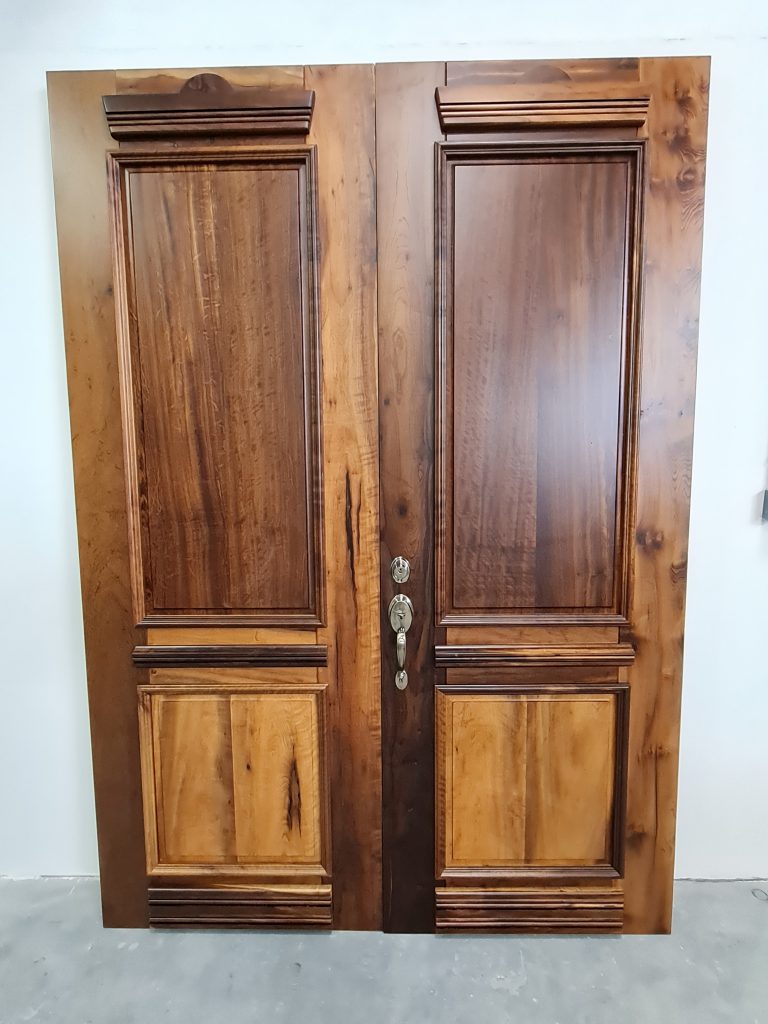 Porta de abertura dupla de madeira maciça com fechadura blim blim ...