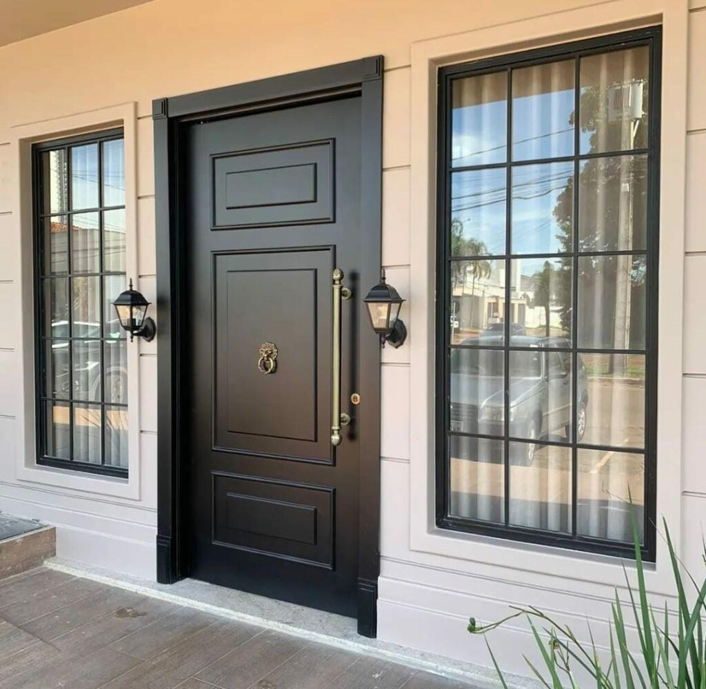 Porta em ACM modelo colonial preto fosco | Ecoville Portas e Janelas